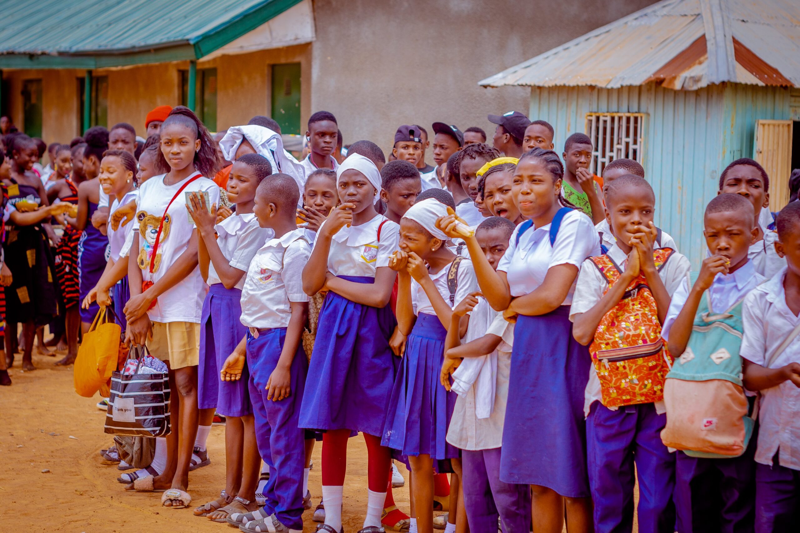 Lokaci ya yi da za a daina dora wa yara talla - Shugabar AGILE reshen jihar Kaduna - DCL Hausa