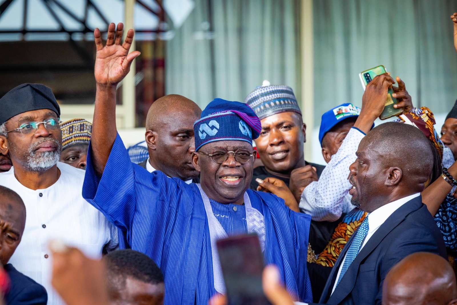 Tinubu ya yi alwashin dawo wa da Najeriya martabarta a idon Duniya - DCL Hausa